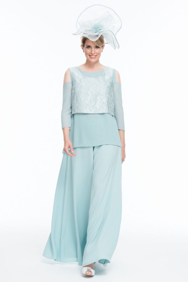 8 Floaty and Elegant Mother of the Bride Trouser Suits